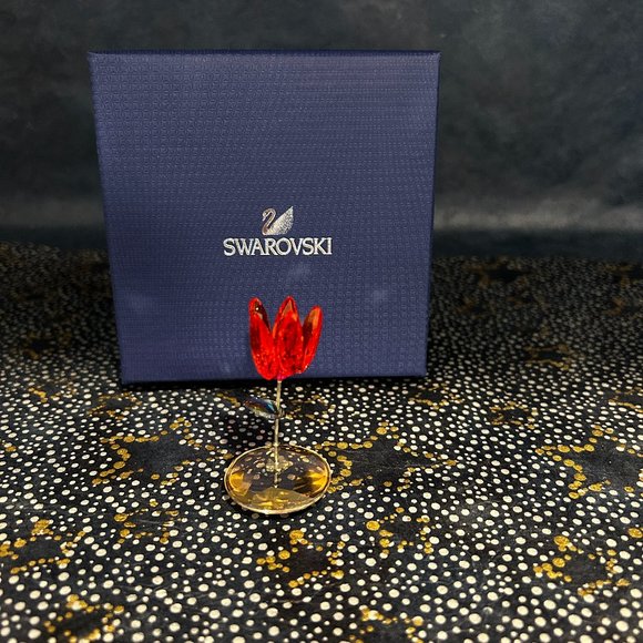 Swarovski | Art | Swarovski Rocking Flower Kim Tulip | Poshmark